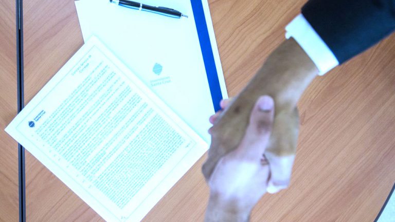 Inversiones Santa Cruz Puesto de Bolsa - República Dominicana