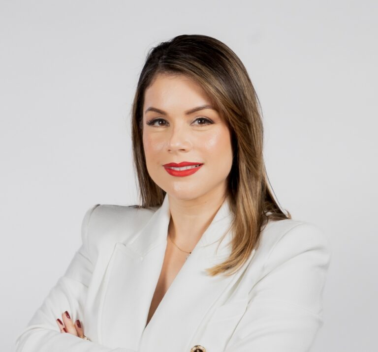 Nosotros – Inversiones Santa Cruz